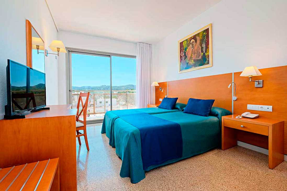 Double Room With Pool View